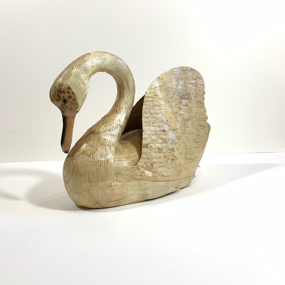 Vintage | Accents | Vintage Straw Reed Handmade Swan Amber Eyes | Poshmark